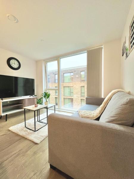Modern 2bed Apartment In Birmingham City Centre 2 Mins From Train Station With Free Parking And Wifi - Birmingham