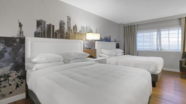 World Of Blue 915 I Beautiful Qq Hotel Rooms - West New York, NJ