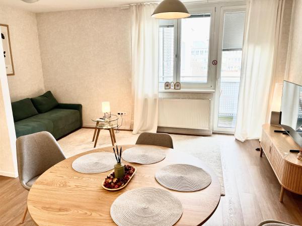 Revon Central-urban Apartment, Free Parking - Bratislava