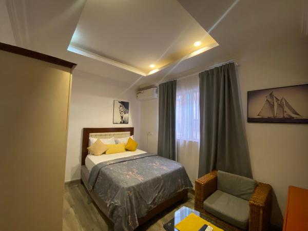 Trevors Home Place - Lagos