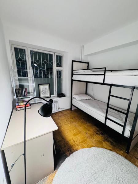 Elight Hostel - Bishkek