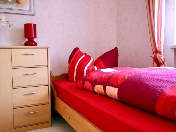 Apartment Große Wohnung In Weißenstadt By Interhome - Weißenstadt