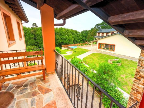 Apartment Unterkunft Mit Aussicht In Apartamentos Navalin - By Interhome - Tapia de Casariego