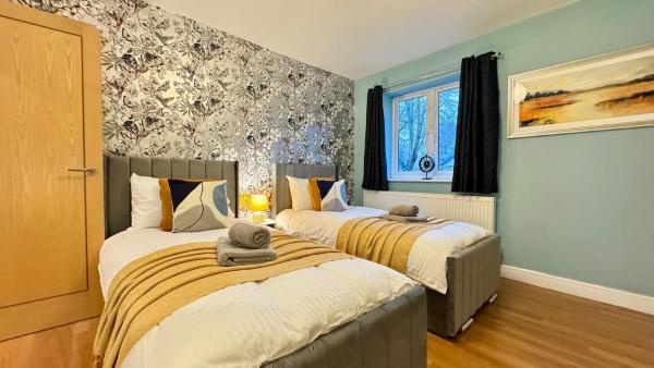 Stylish 2 Bedroom Apartment With 2 Bathrooms And Free Gated Parking - Doncaster