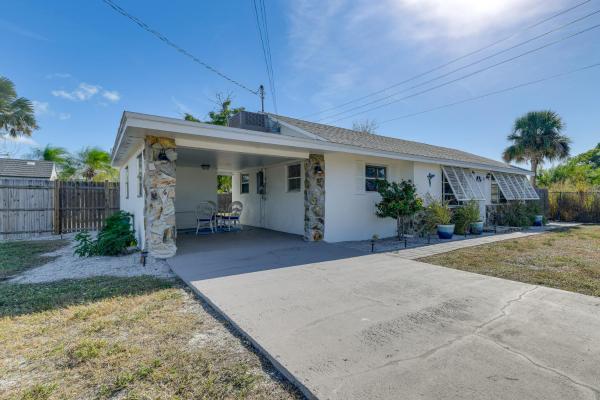 2 Mi To Manasota Key Beaches Coastal Getaway - Englewood, FL