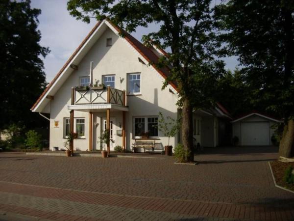 Apartment Wohnung In Abbehausen - Ellwürden By Interhome - Nordenham