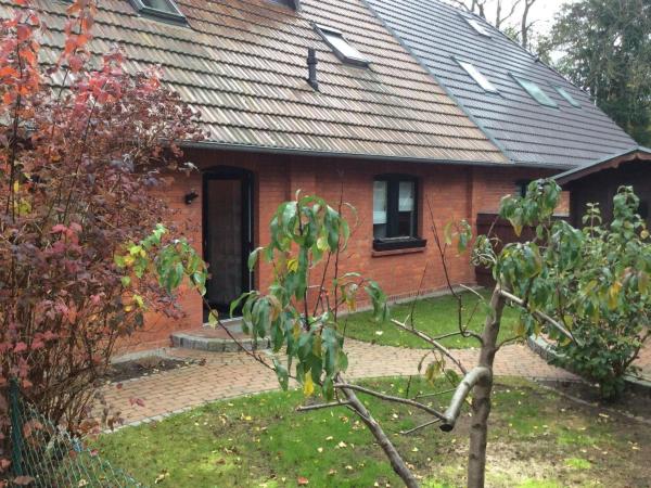 Apartment In Neustrelitz Mit Garten Und Grill By Interhome - Neustrelitz