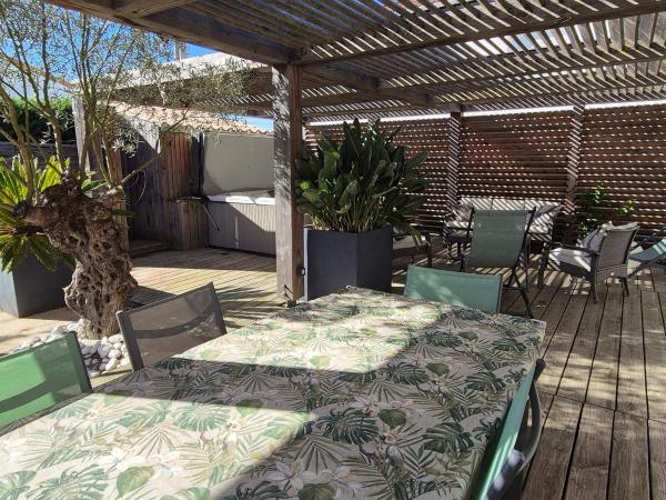 Villa Avec Terrasse Et Spa Proche Plage - Fr-1-194-312 - Île de Ré