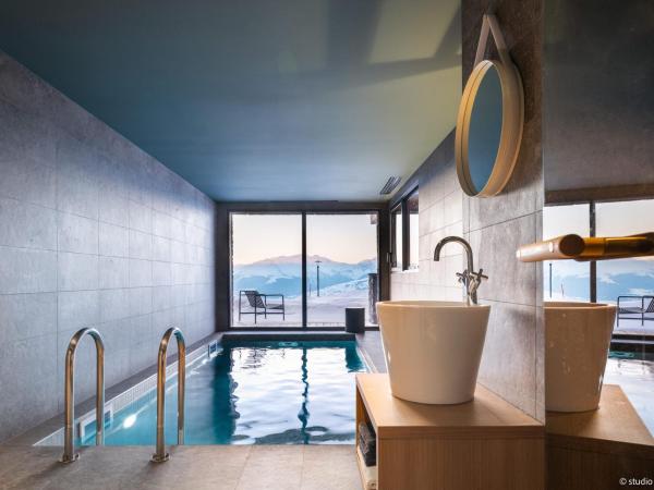 Chalet 12 Personnes Avec Piscine Intérieure, Sauna, Hammam - Fr-1-866-7 - Arc 1800