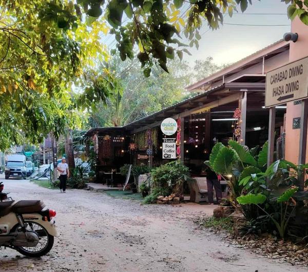 Chalok Chill Hostel - Ko Tao