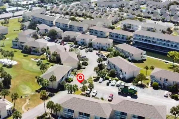 Hoosier Holiday Condo - Destin, FL