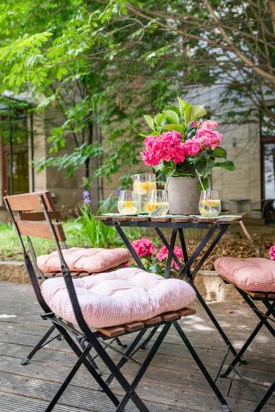 Central Garden Retreat By Downtown Rabbit Premium Apartments - ブダペスト