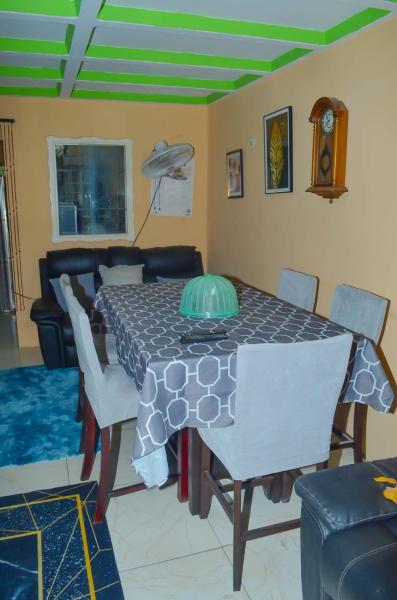 Portmore House - Kingston