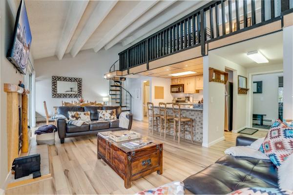 Heis Haus - 2bd W Loft Walk To Lift Nintendo - 브레켄리지