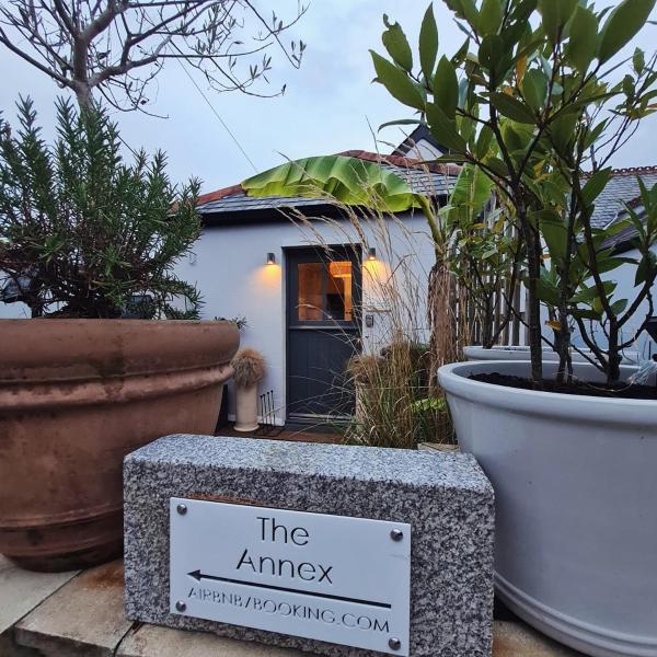 The Annex, Lostwithiel Small Double Bed, Private Parking, Quiet Location - Bodmin