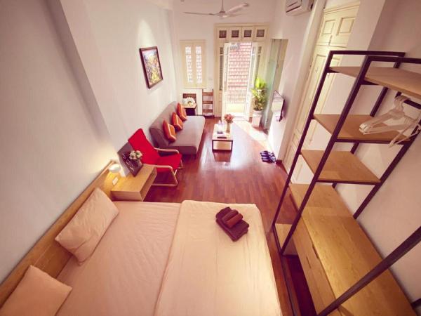 May - Orange 02 - Hanoi