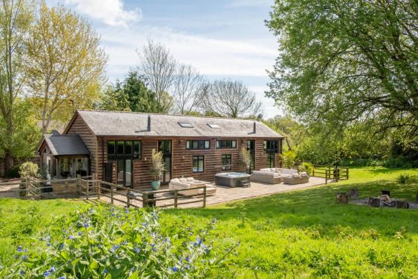 Campden Barn - Exclusive Home With Hot Tub - Chipping Campden