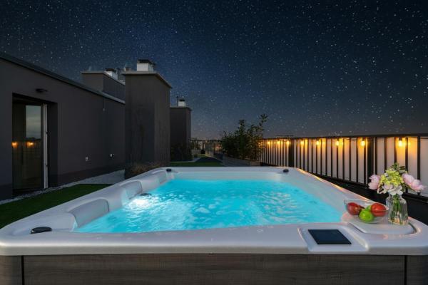 Luxury Sky Jagodno Apartment With Jacuzzi Parking & Terrace By Renters Prestige - Wrocław