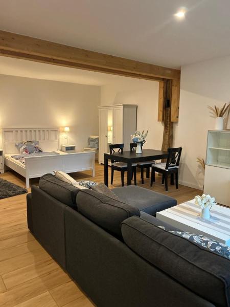 Neues Landappartement - Mit Eigener Terrasse - Rastede