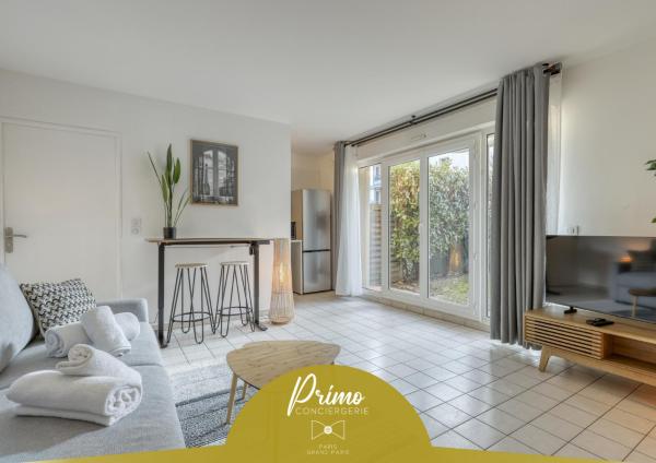 Studio Moderne Avec Jardin Et Garage - Suresnes