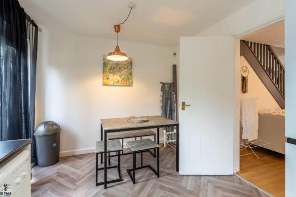 Manchester 2br House Contractors Parking Wifi - Manchester