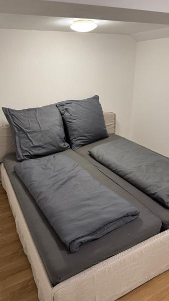 Ferienwohnung Monteurunterkunft Auf Historischem Vierkanthof Ruhig, Modern & Funktional A - Euskirchen