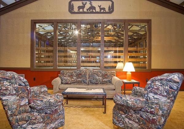 2 Br: Snowcrest 314b: Indoor Hot Tubs Game Room Easy Slope Access - Snowshoe, WV