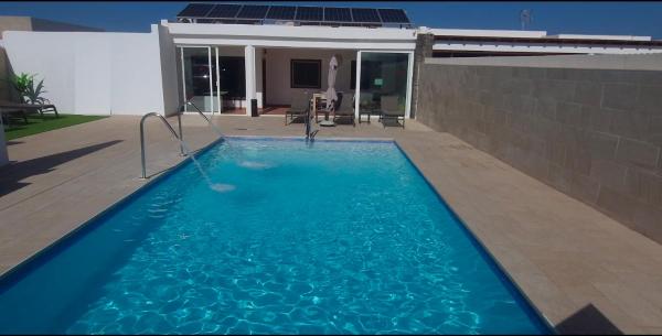 Villa Nepal - Playa Blanca