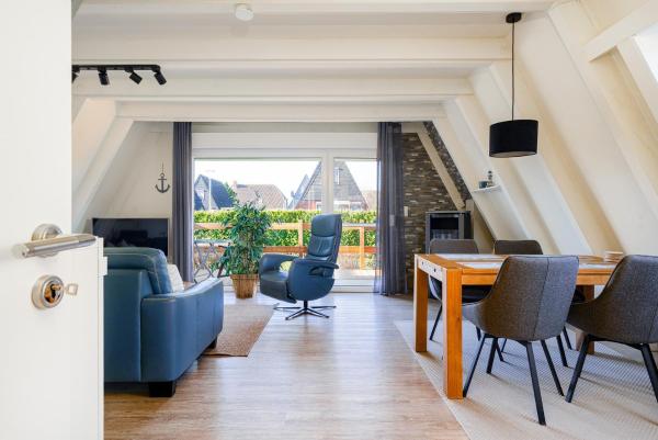 Spitzhus, Zwei Schlafzimmer, Kamin, Garten, Hund Willkommen! - Greetsiel