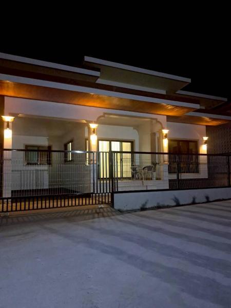 Bancha White House - Phuket