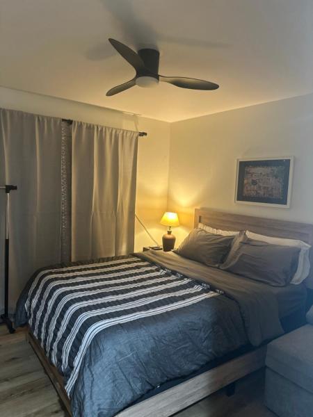 Minimalist Room In Buena Park - California