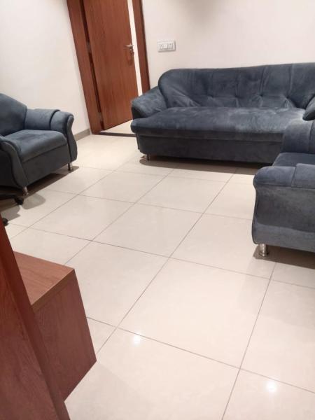 Silver Springs Guest House - Indore