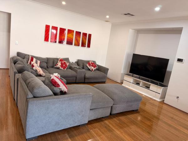 5br Luxury Swan Valley Escape Pool Games Bbq - Perth