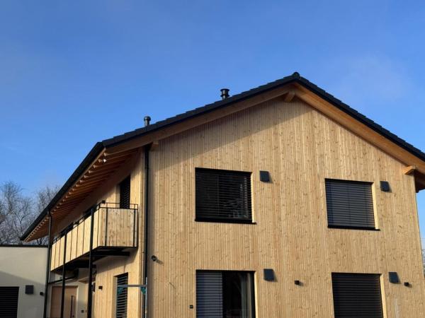 Seeglueck Rosenhof - Naturnah Wohnen Im Holz100-vollholzhaus Mit Whirlpool Und Garten - Reichenau