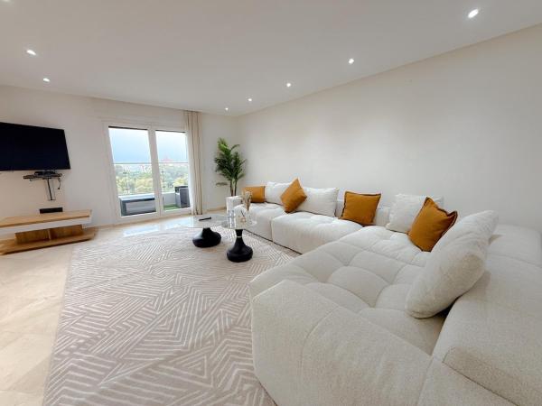 Family 3br Sea View Apart Prime Location - Tánger