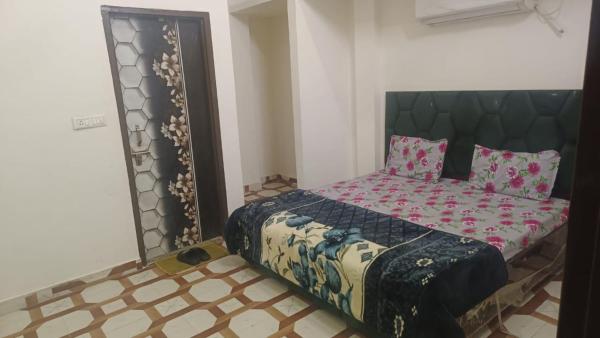 गौ रज धाम वृंदावन - Vrindavan