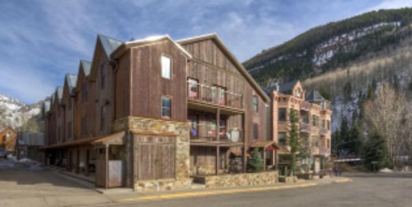 Ore Station 2 By Avantstay Modern Oasis In The Heart Of Telluride W Hot Tub - Telluride, CO