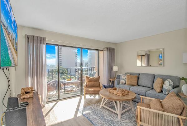 Beautifully Updated 2 Br Condo With Fireplace-ocean Villas 502 - Myrtle Beach, SC