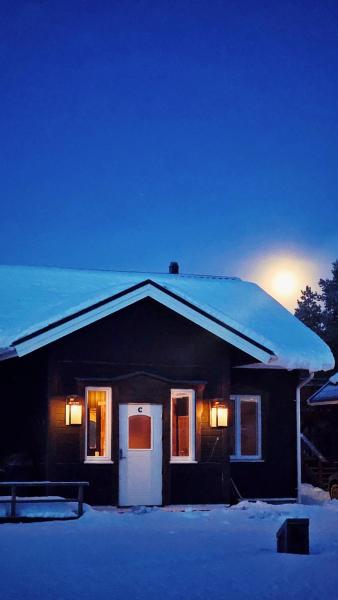 Riverfront Aurora Chalet - Kiruna