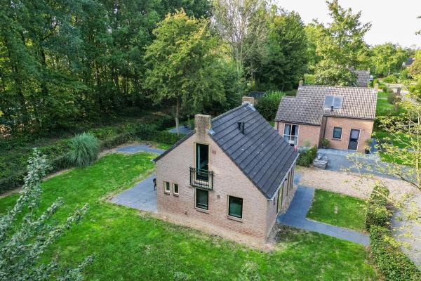 6 - Persoons Forest 151 Bungalow - Nijmegen