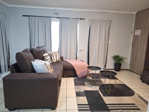 16 Durham Street, Kensington, Johannesburg - Carlton