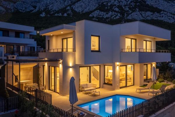 Modern Luxury Retreat With Sea & Mountain Views - Makarska
