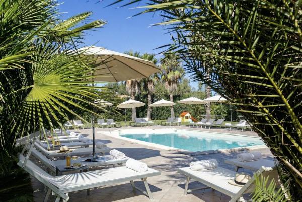 Clicksardegna Villa Paradiso With Swimming Pool Large Garden And Tennis Court - Alghero