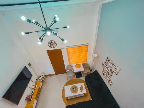 Woodlands Condotel - Bulan