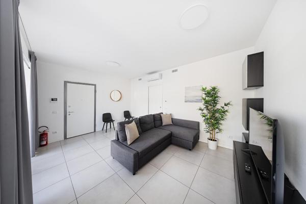 Katya Resort By Whale Homes - Desenzano del Garda