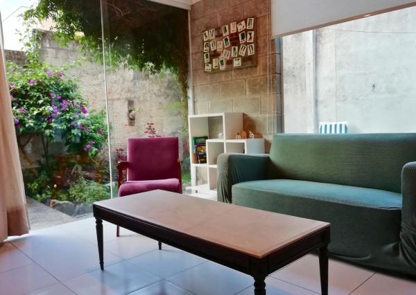 A 10 Minutos De ÓPera, Pedreira E Centro Histórico, No Parque São Lourenço Um Lar Amplo E Aconchegante, Com Ar Quente Frio E Vaga - Curitiba