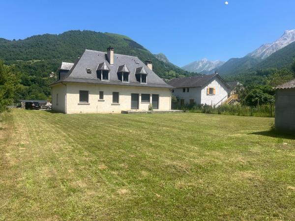 Appartement Rénové Avec 3 Chambres - Lac de Migouélou