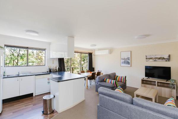Central Park 18 1 Snowy River Ave - Jindabyne
