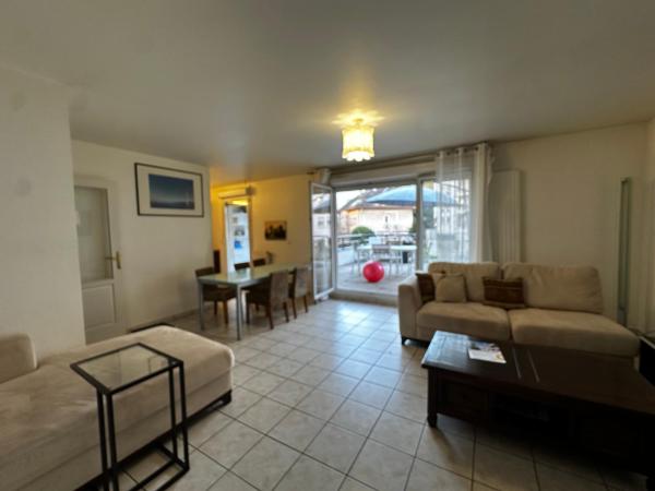 Au Clos Célestin - Beau T4 - 86 M2 - Terrasse 35 M2 - Jardin 68 M2 - Gaillard