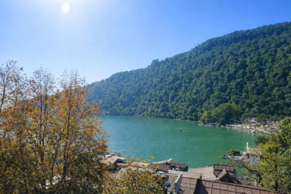 Hotel Ftz Near Mall Road & Lake View Hotel - Attached Balcony - Free Parking & Wi-fi Restaurant Facilities - Best Lake View Hotel - Nainital